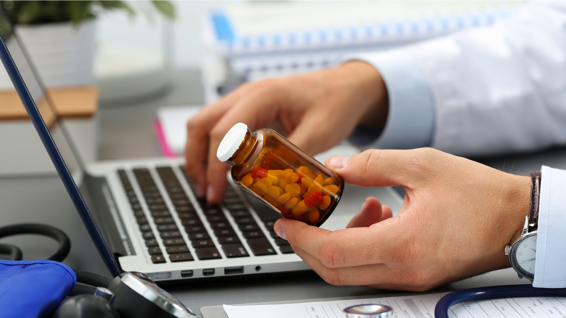 A closer look at EPCS: The benefits of e-prescribing | Greenway Health